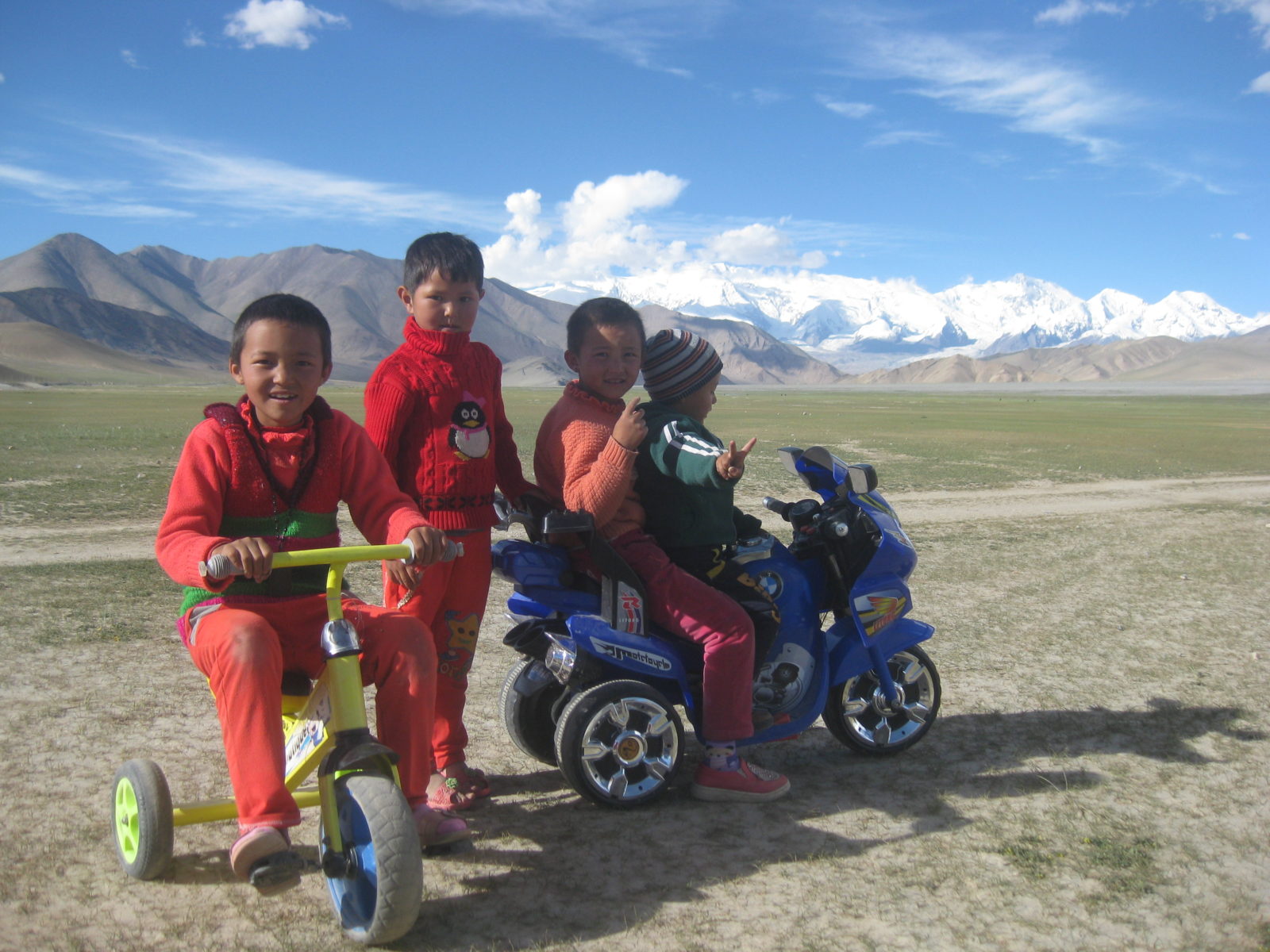 Bicycle Touring in Xinjiang, China- Lessons From Children